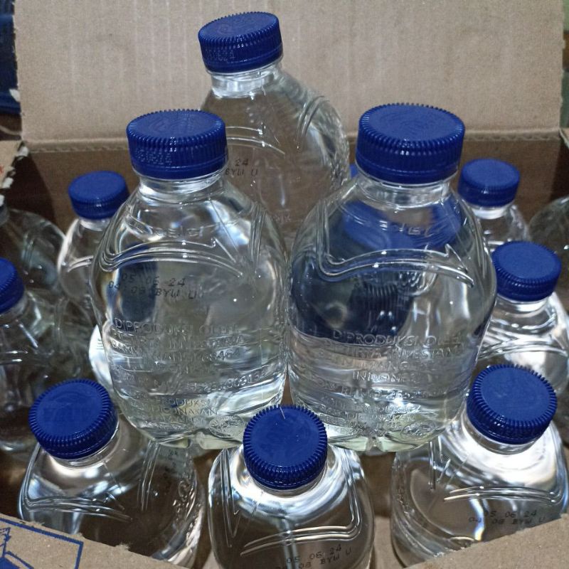 Jual Aqua Botol Mini(Cube)220ml Limited Edition Perdus/Eceran | Shopee ...