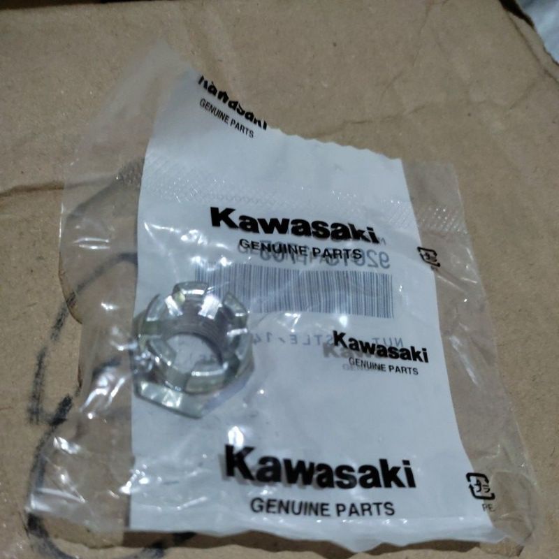 Jual MUR AS RODA DEPAN NINJA MUR AS RODA BELAKANG KAZE ORIGINAL ...
