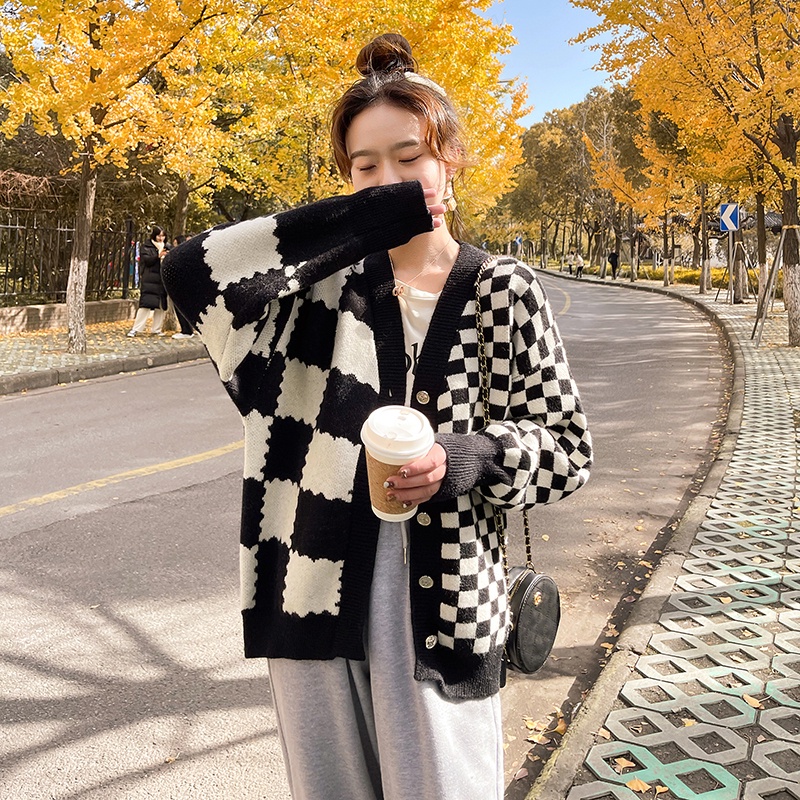 Jual YURUMA Cardigan sweater V-neck lengan panjang kotak-kotak gaya ...