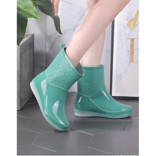 Jual SEPATU BOOT HUJAN SEPATU WANITA KARET ANTI AIR | Shopee Indonesia