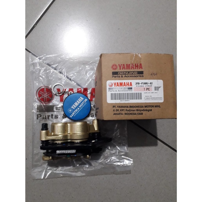 Jual Original Caliper Assy,Right (Kaliper Depan) Yamaha R15 (2Pk ...