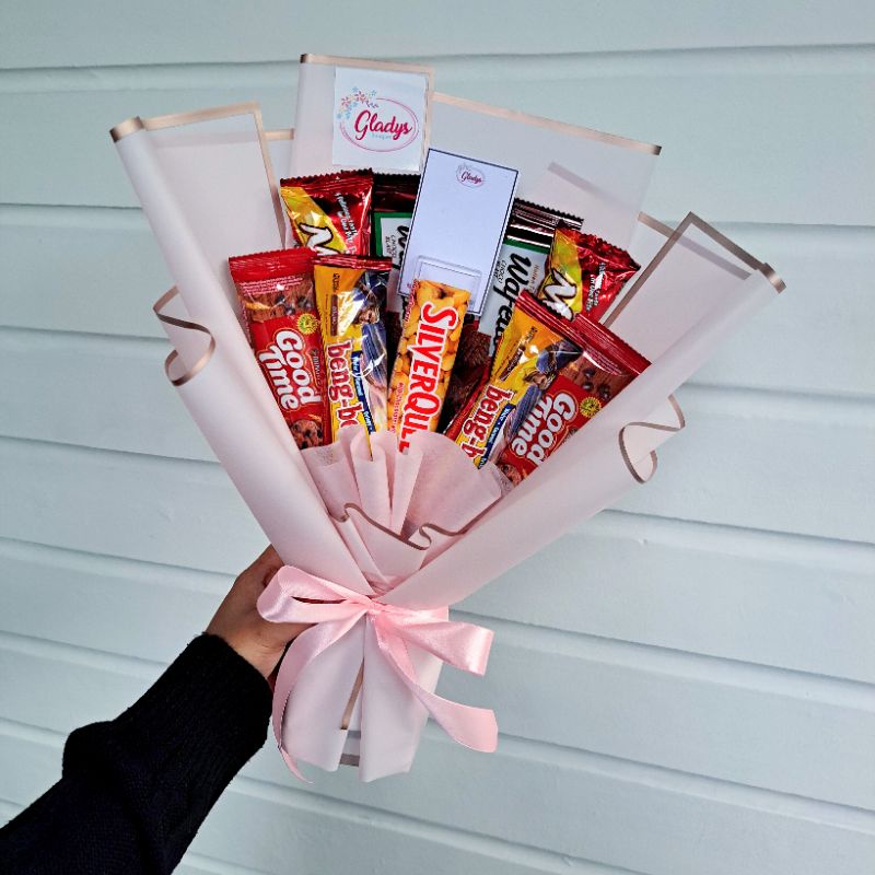 Jual Buket Coklat (Include Kartu Ucapan,Box dan Bubble) / Buket ...