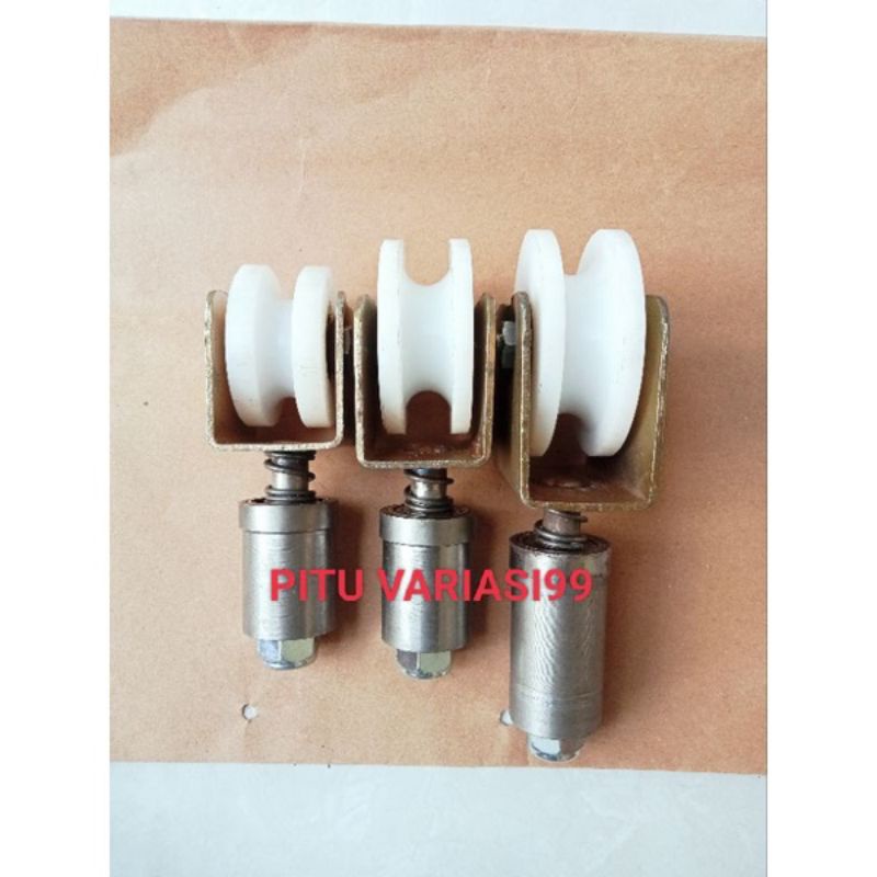 Jual RODA SLIDING NYLON UKURAN 6CM DIAMETER SOK AS 3,1MM GELOKAN DALAM ...