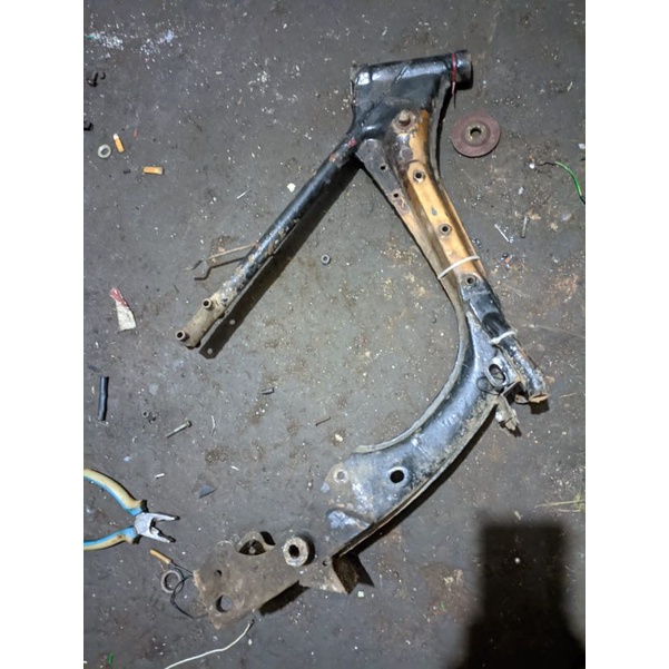 Jual rangka depan frame depan CG atau honda cg original second lepasan ...