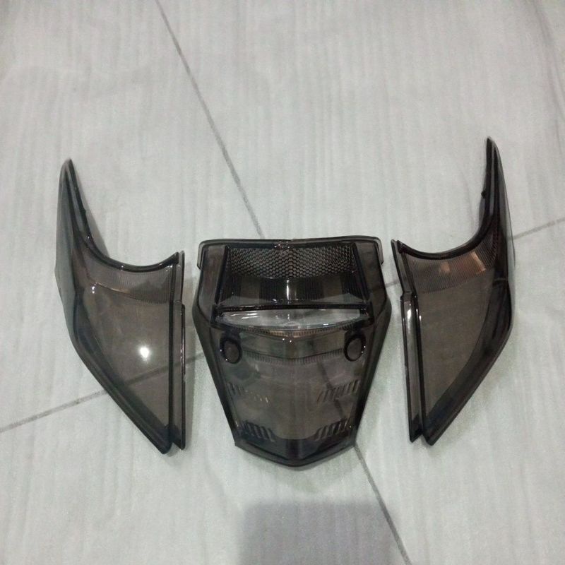 Jual hitam mika kaca lampu stop plus mika sen belakang Honda beat lama ...