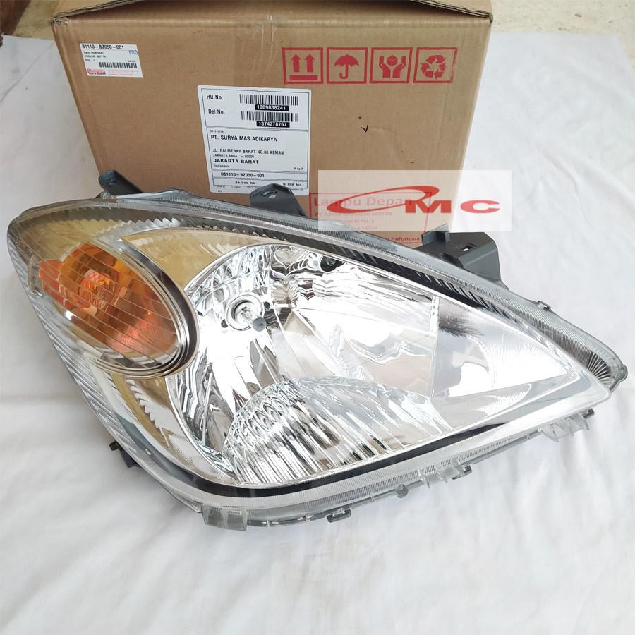 Jual Lampu Depan / Head Lamp Kanan Avanza Xenia VVT-i Non VVT-i 81110 ...