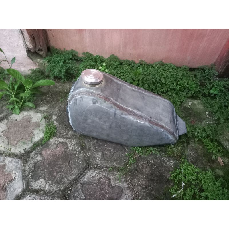 Jual Tangki suzuki ts125 tengki ts Tanki ts 125 gastank suzuki ts 125 ...