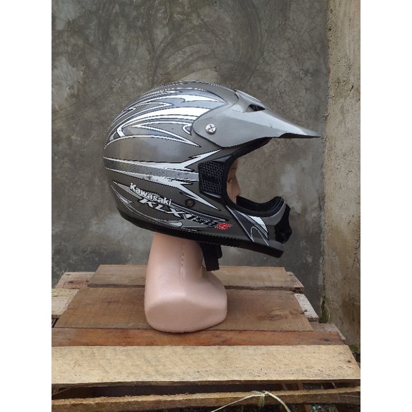 Jual Helm Trill Cross Kawasaki KLX 150S Ori (Bekas) | Shopee Indonesia