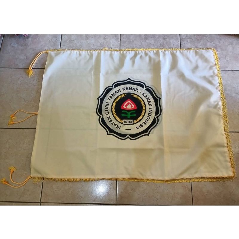 Jual BENDERA PANJI/BENDERA RUANG MERAH PUTIH/OSIS/TUTWURI/PGRI/UKS DLL ...