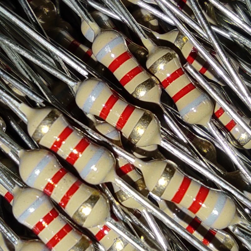 Jual 100pcs Resistor 8K2 1/4W Taiwan Carbon Film 1/4watt 0.25w 0.25watt ...
