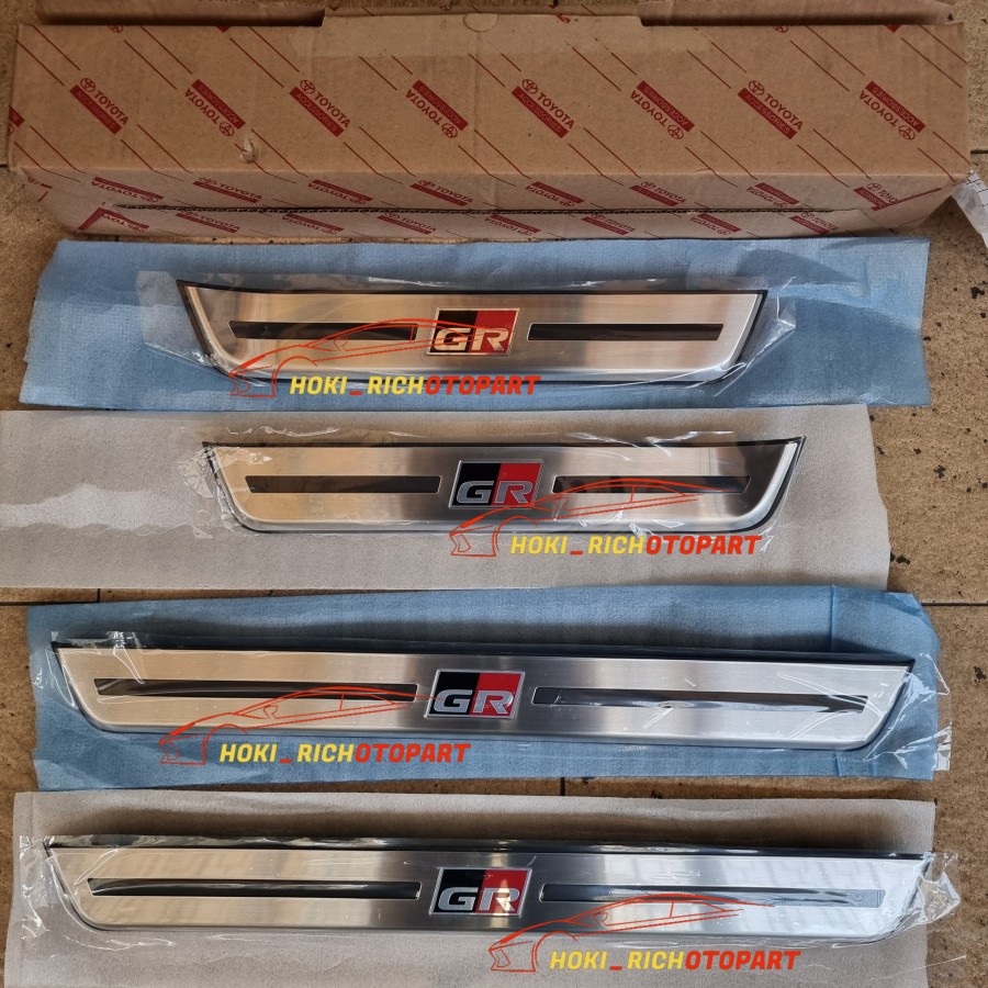 Jual GR Scuff Plate Sill Plate Set 4pc Fortuner GR 2022 Original ...