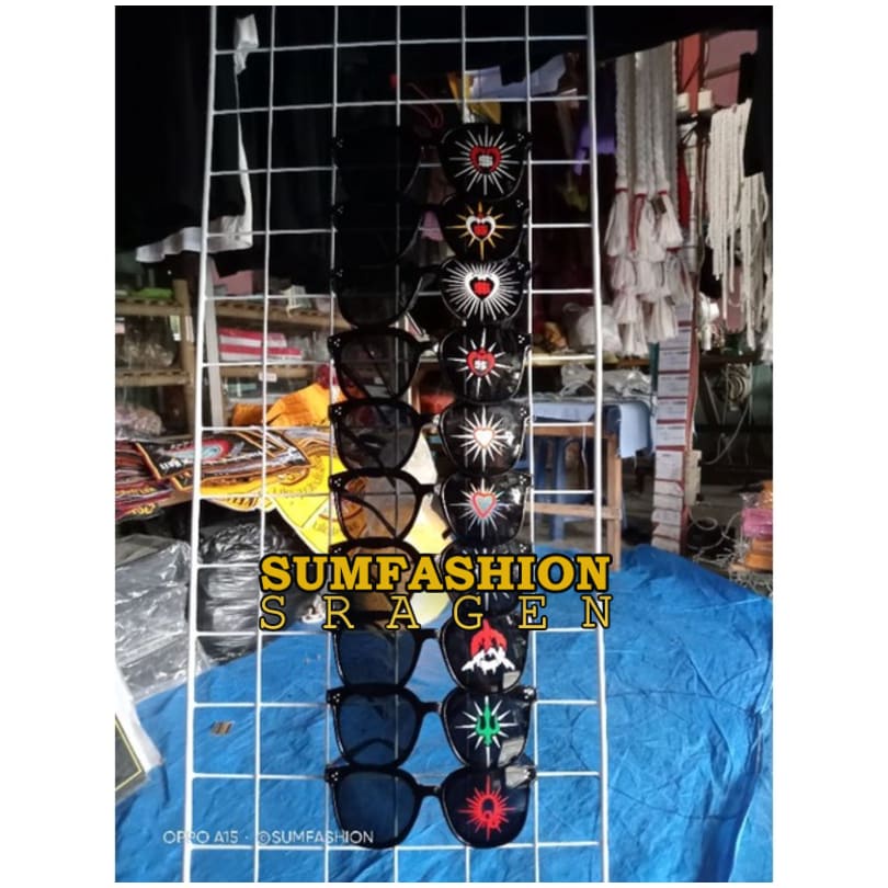 Jual Kacamata Hitam PSHW - Logo Sedulur PSHW | Shopee Indonesia