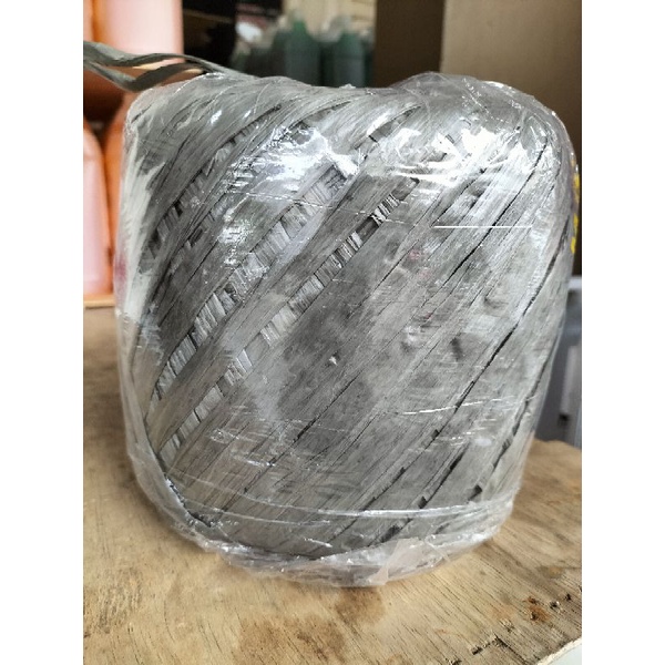 Jual Tali Rafia / tali plastik -/+ 1 kg | Shopee Indonesia