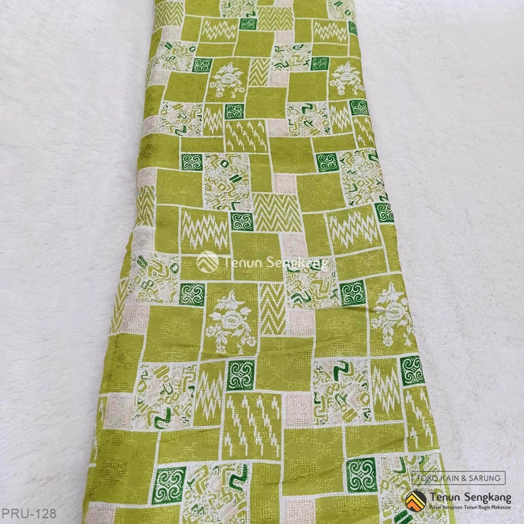 Jual Kain Tenun Dobby Batik Sutra Bugis Makassar Hijau - Tenun Sengkang ...