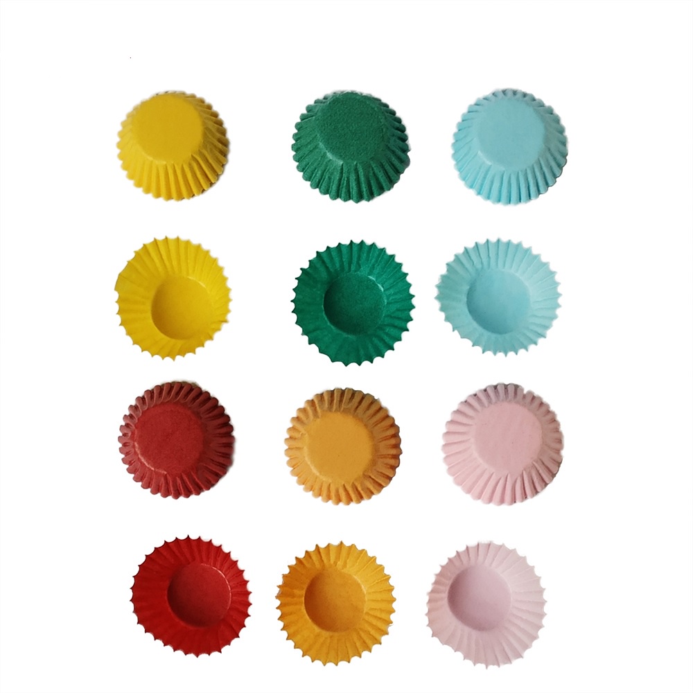 Jual 250 pcs 5.5 cm Round Paper Cake Case Glassine Anti Minyak Kertas ...