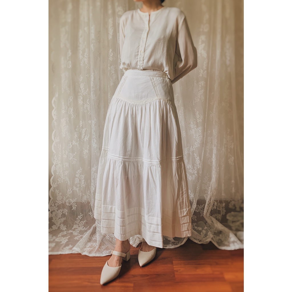 Jual Byhening Rok Vintage Panjang - Elsie Vintage Skirt in Ivory ...