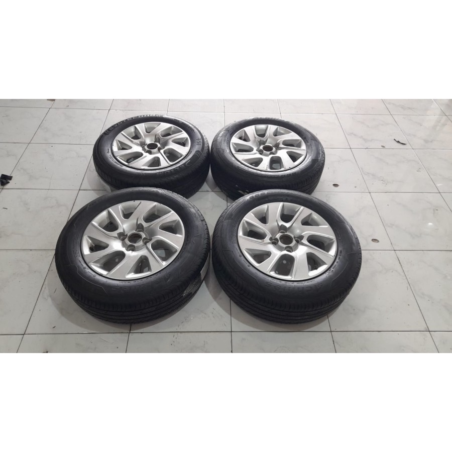 Jual VELG MOBIL SECOND STANDAR SPINT RING 15 LEBAR 6 PCD 4X100 + BAN 195 65 R15 | Shopee Indonesia