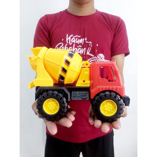 Jual Mainan Mobil Truk Molen - Truck Mixer Konstruksi Tarik Anak ...