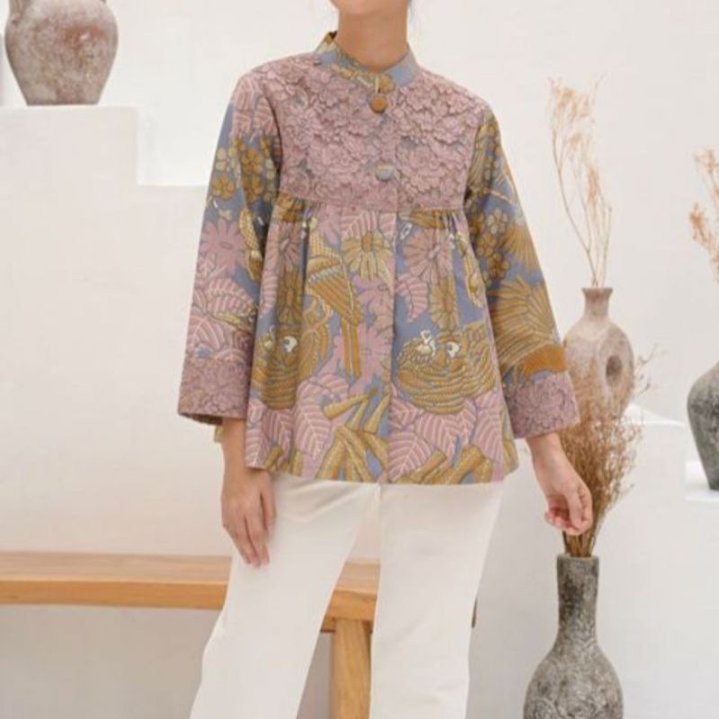 Jual Blus Batik dengan kombinasi Brokat cocok untuk kerja maupun acara ...