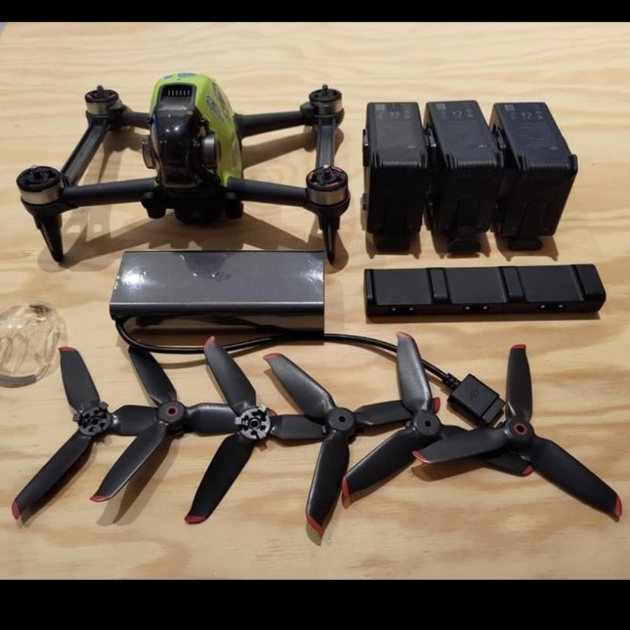 Jual DJI FPV Drone 3 Baterai Second Bekas | Shopee Indonesia