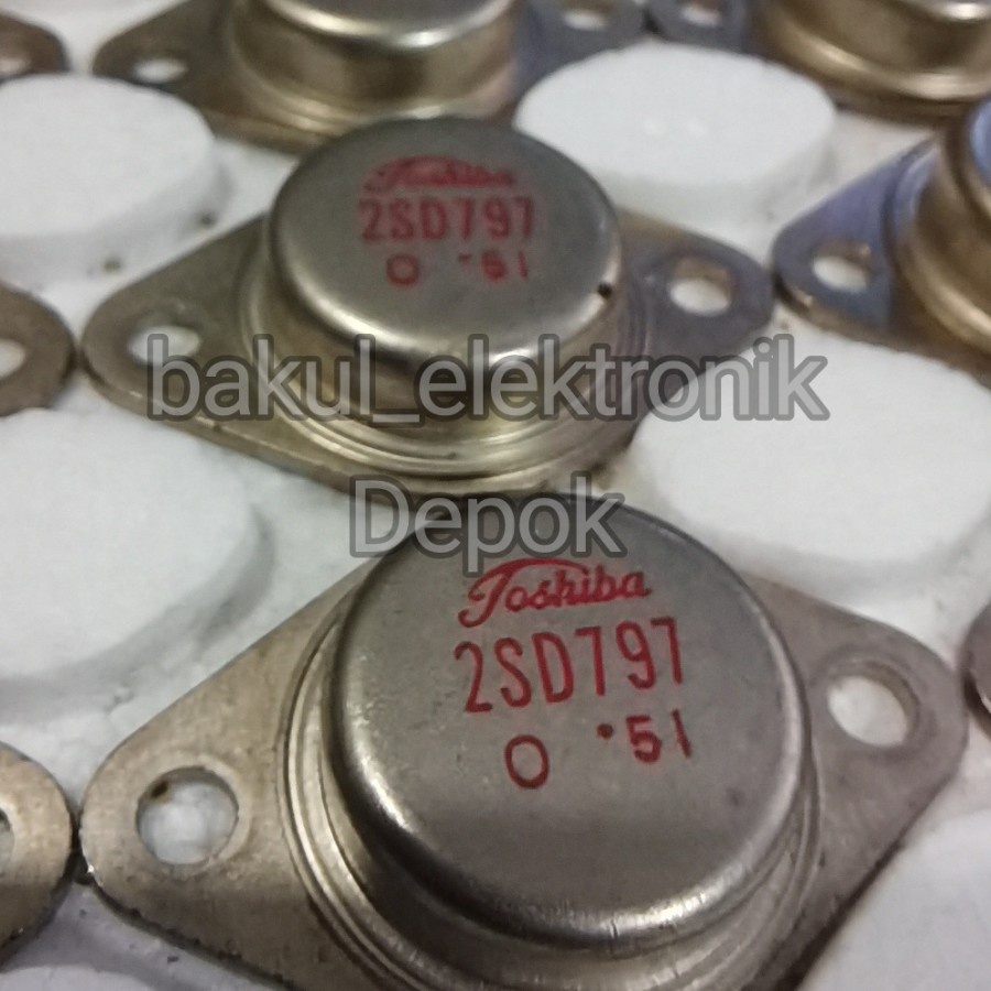 Jual TRANSISTOR 2SD797 100V 30A THOSIBA ORIGINAL NOS | Shopee Indonesia