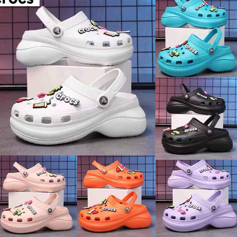 Jual REKOMENDASI Crocs Sandal Wanita/ Classic By Crocs/ Free Jibbits ...