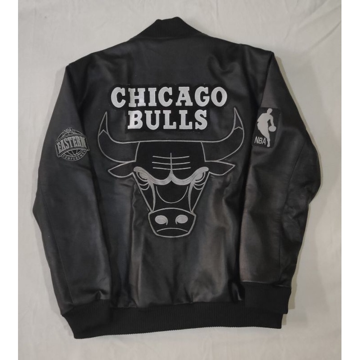 Jual varsity Leather jaket kulit Chicago Bulls second black on black ...