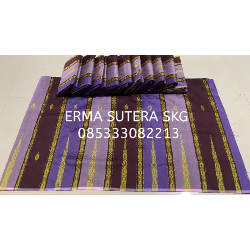 Jual SARUNG SUTRA KHAS BUGIS SENGKANG | Shopee Indonesia
