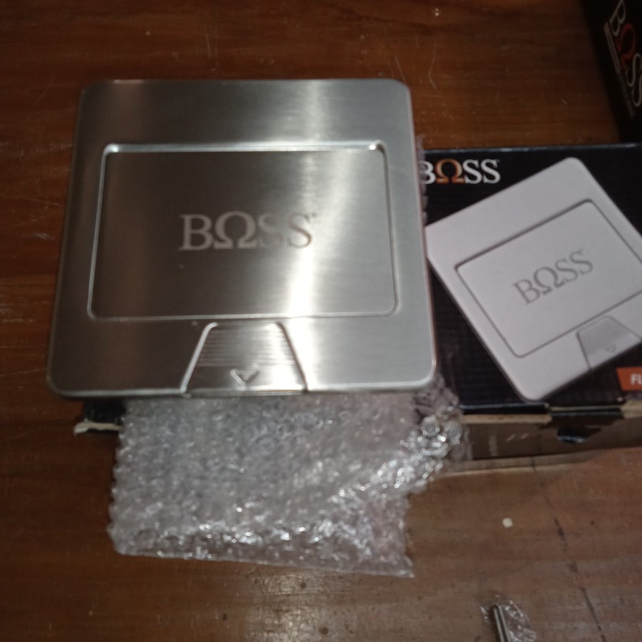 Jual Stop Kontak Lantai merk BOSS set Inbow Kaleng | Shopee Indonesia