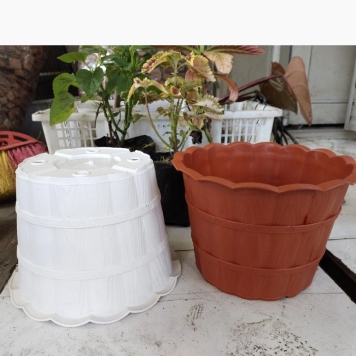 Jual pot model kayu 20 cm, pot 802 kayu, pot interior, pot kayu klasik ...