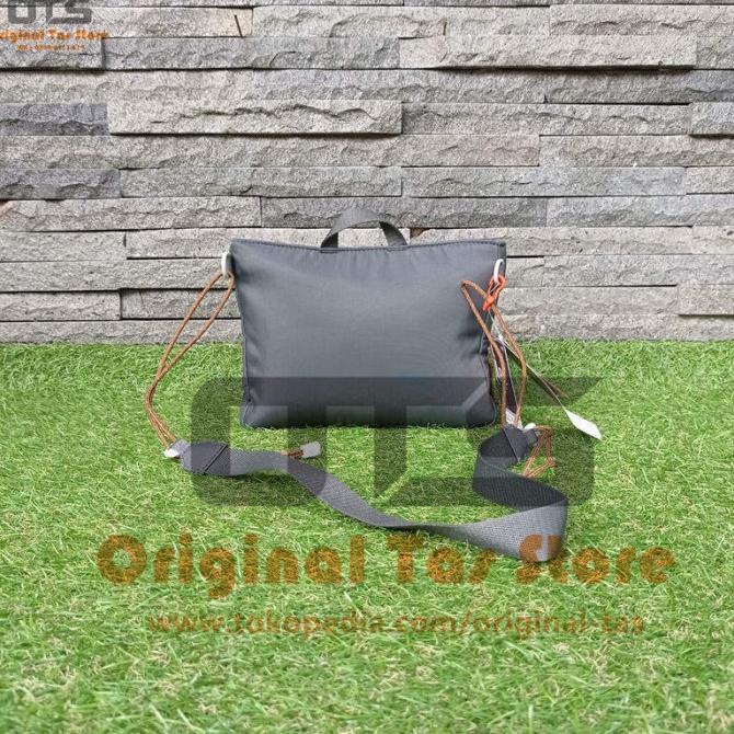 Jual Tas Selempang Wanita Eiger Fiora Sacoche 910007122 Shoulder Bag 2L ...