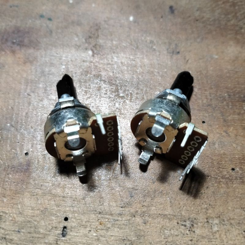 Jual Potensiometer Polytron 6pin CT 50K Kaki Tekuk | Shopee Indonesia