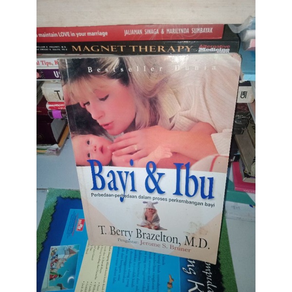 Jual BUKU ASLI BAYI DAN IBU PERBEDAAN-PERBEDAAN DALAM PROSES ...