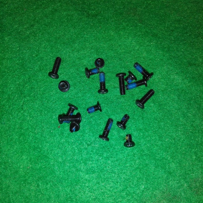 Jual Baut Set Laptop Dell Inspiron N4050 | Shopee Indonesia