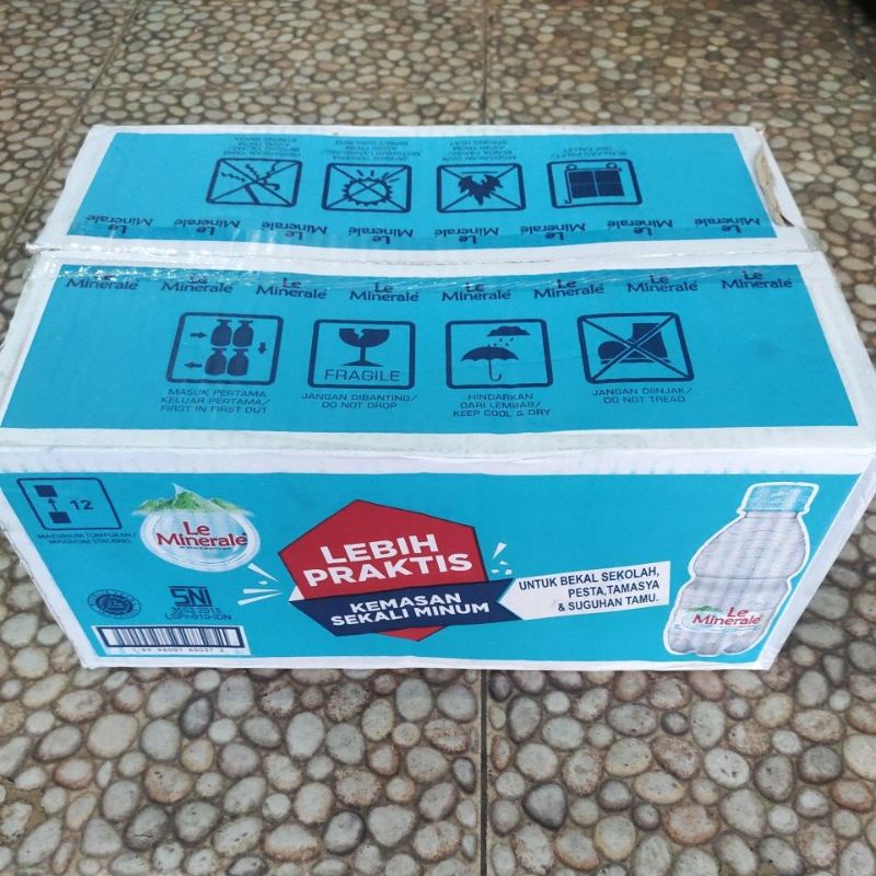 Jual LE MINERALE AIR MINERAL BOTOL MINI (330mLx24botol) | Shopee Indonesia