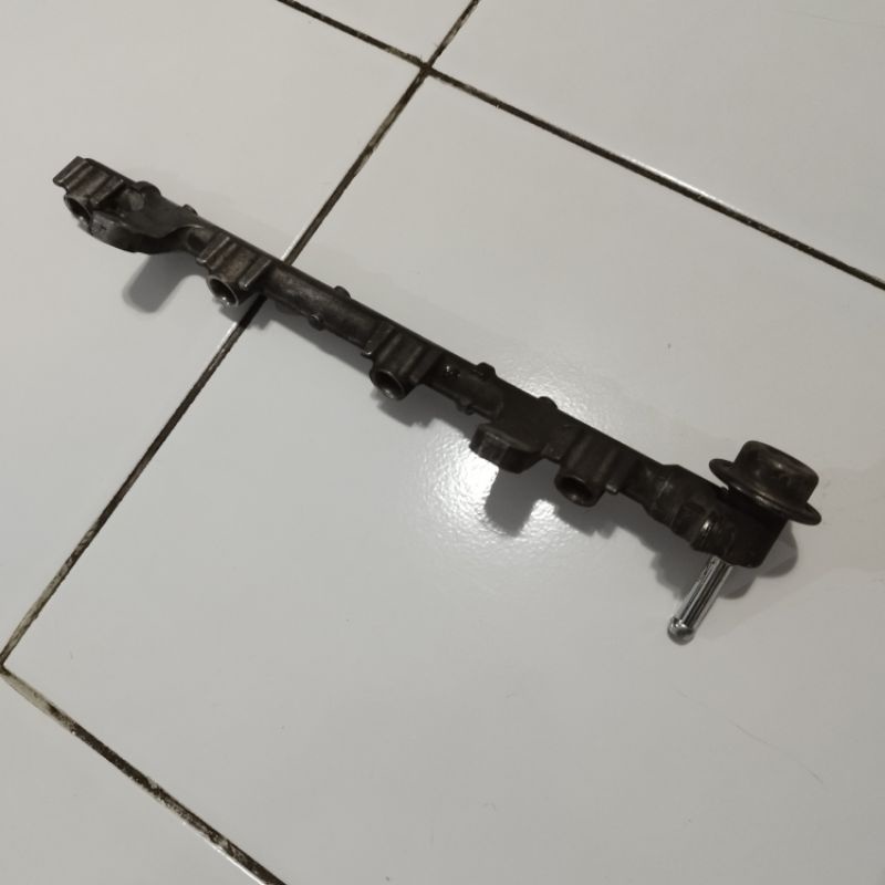 Jual PIPA INJECTOR INJEKTOR VACUM FUEL PRESSURE GRAN MAX AVANZA XENIA ...