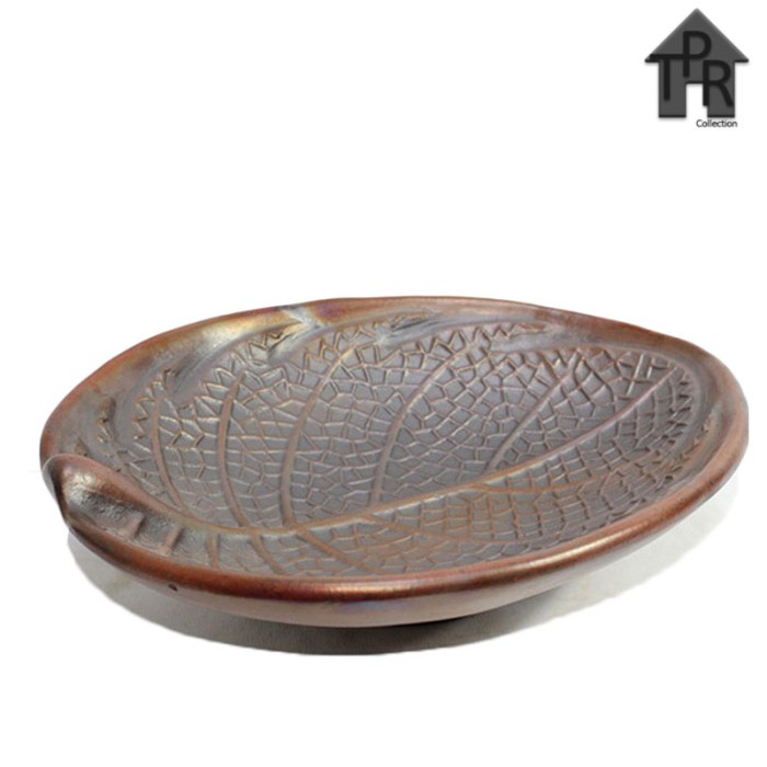 Jual Gerabah -Piring Tanah Liat Oval Model Daun D30 | Shopee Indonesia