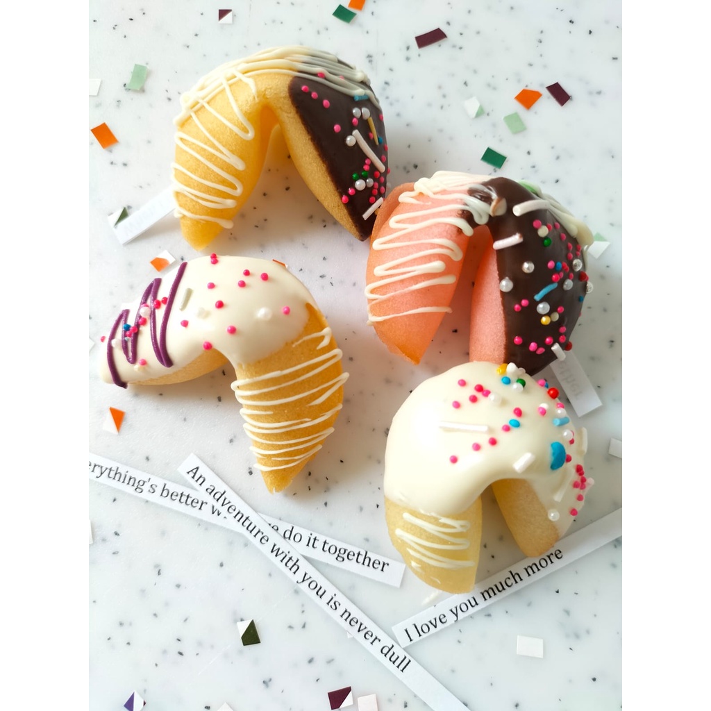 Jual FORTUNE COOKIES COKLAT / FORTUNE COOKIES WARNA WARNI | Extra ...