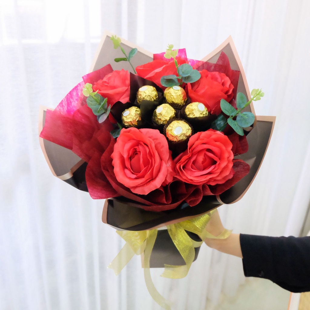 Jual BJ - Bouquet Bunga Coklat Ferrero Red Roses / Kado Valentine ...