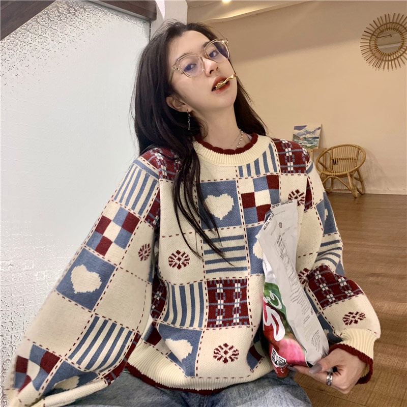 Jual YURUMA Jahitan cinta sweater wanita longgar pakaian luar kotak-kotak retro sweater rajutan ...
