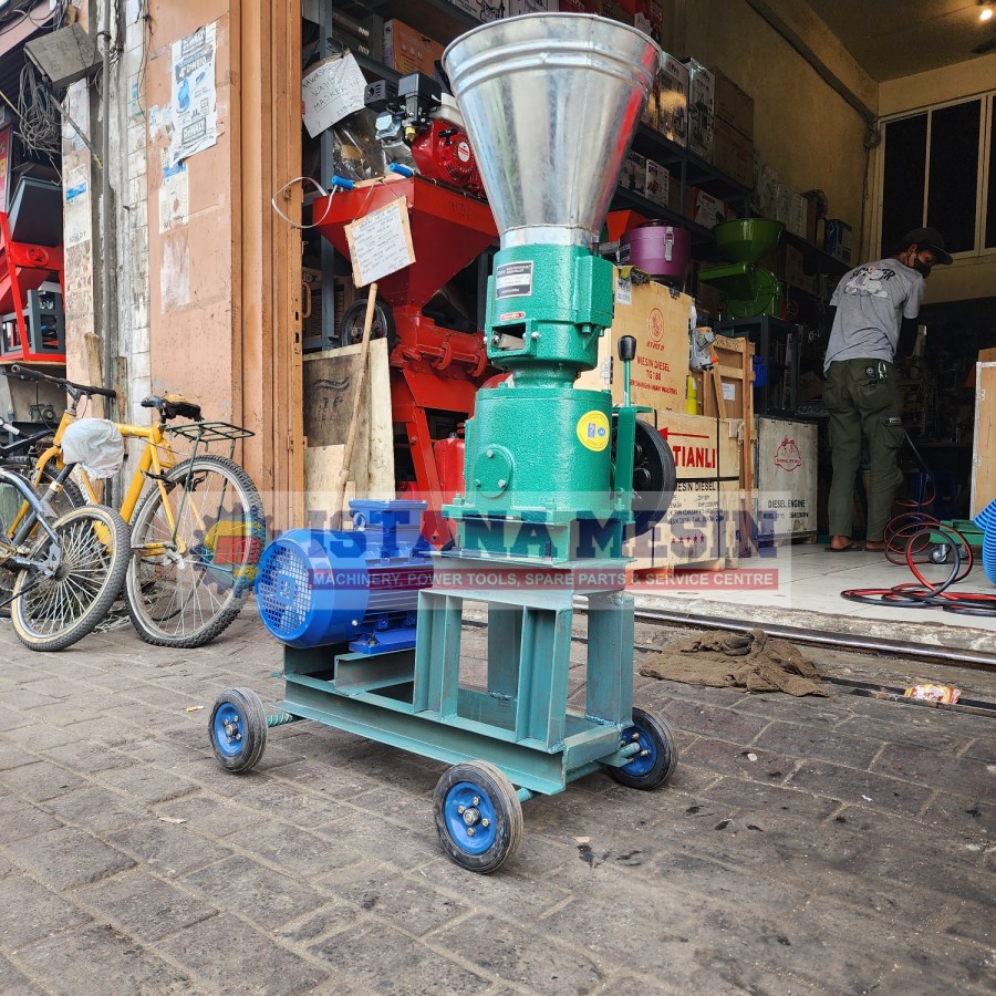 Jual MESI GILINGAN PENCETAK PELET VERTIKAL FSKL 150 COMPLETE MOTOR 5 ...