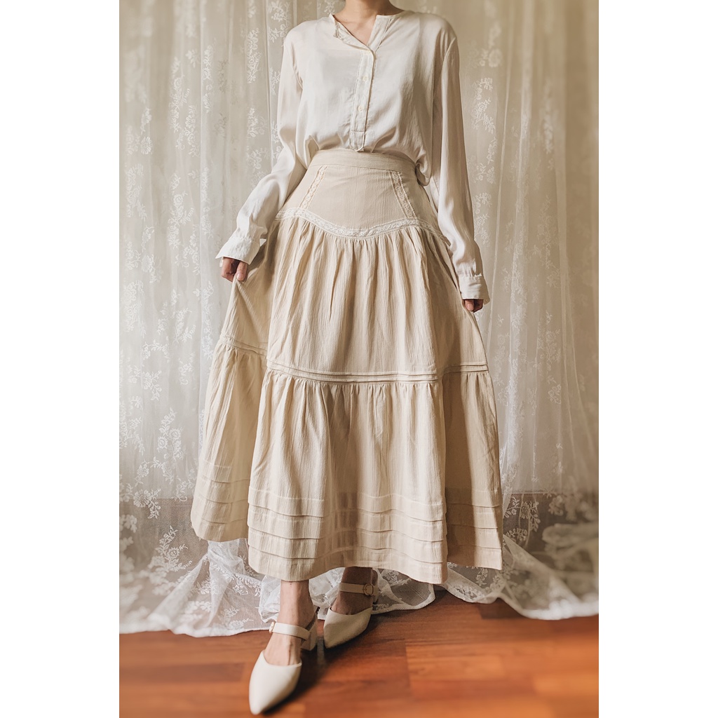 Jual Byhening Rok Vintage Panjang - Elsie Vintage Skirt in Beige ...