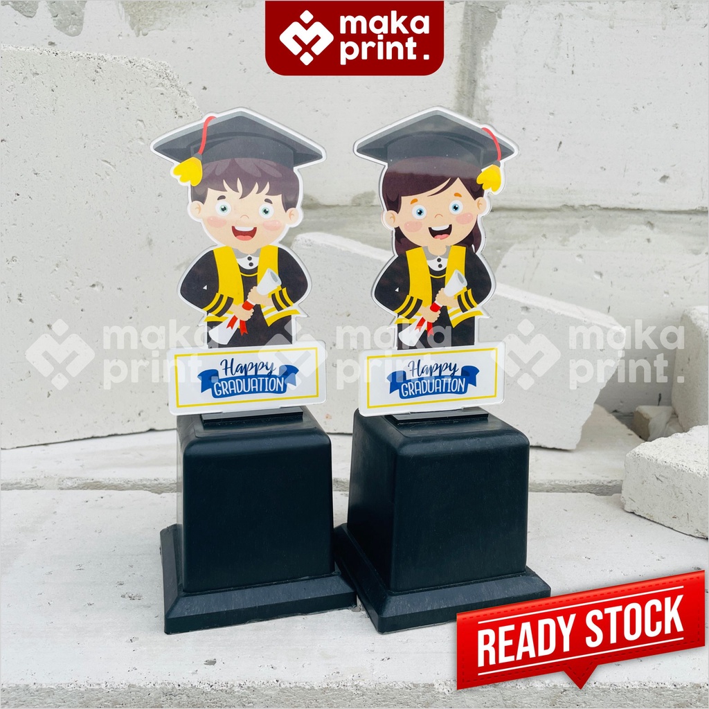 Jual Piala Wisuda Akrilik (Non Hijab Graduation) - Piala Wisuda Akrilik ...