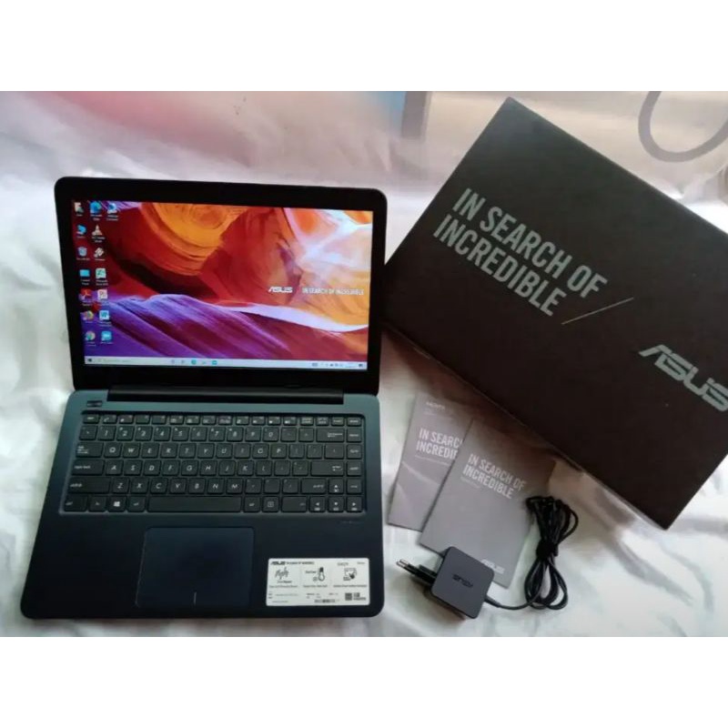 Jual Asus vivobook E402Y - AMD - 4GB - SSD/HDD - win10 | Shopee Indonesia