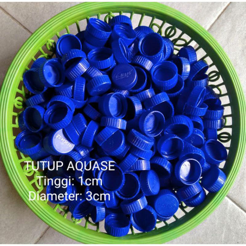 Jual Tutup botol aqua mineral random untuk karya (1biji) | Shopee Indonesia