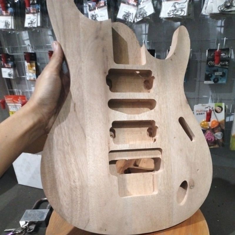 Jual Body gitar Ibanez RG dan tele | Shopee Indonesia