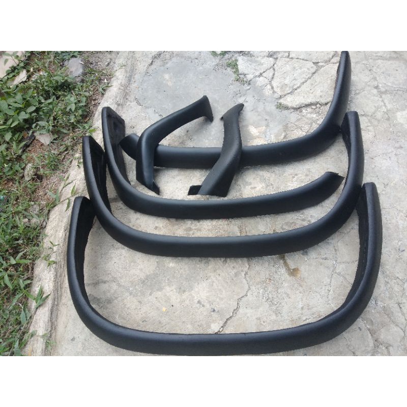 Jual Over fender Nissan Terrano type Spirit model Ori | Shopee Indonesia