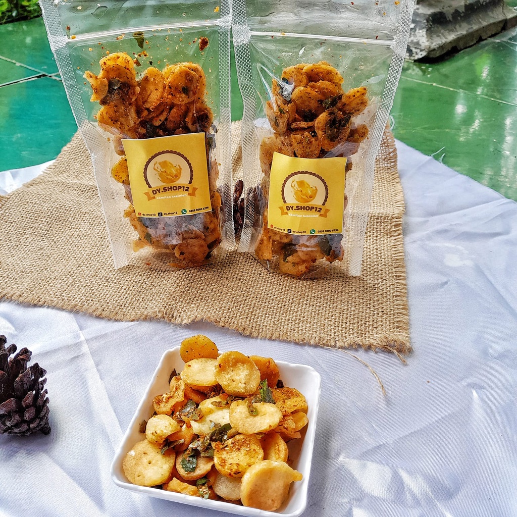 Jual Keripik Molring Cemilan Pedas Citruk Pedas Kriuk Renyah bikin ...