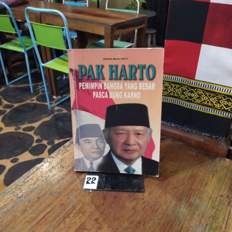 Jual BUKU PAK HARTO PEMIMPIN BANGSA YANG BESAR PASCA BUNG KARNO By ...