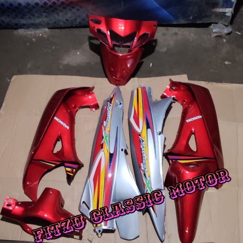 Jual Full set bodi halus karisma x 125 warna merah silver merah full ...